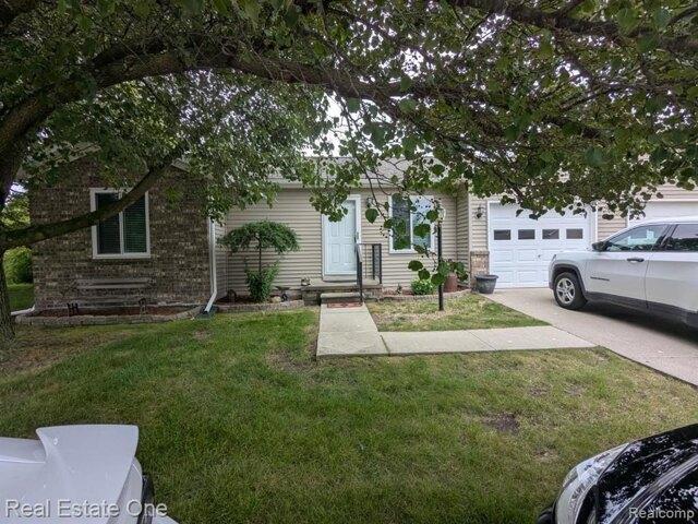 Channel Dr, Marine City, Condo For Sale