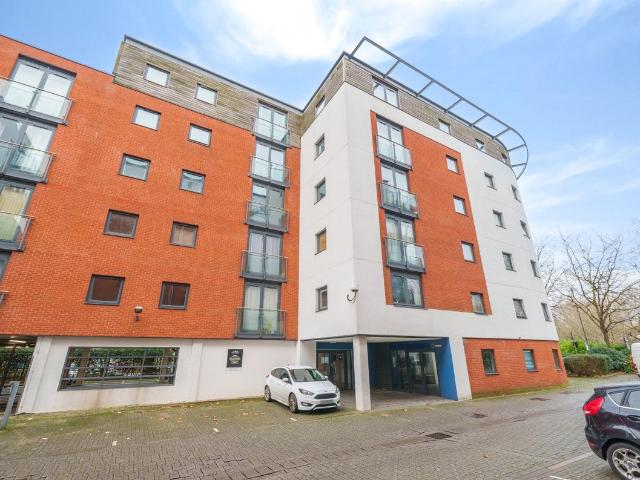 Channel Way, Southampton SO14, 1 bed flat to rent, £1,000 pcm | PrimeLocation