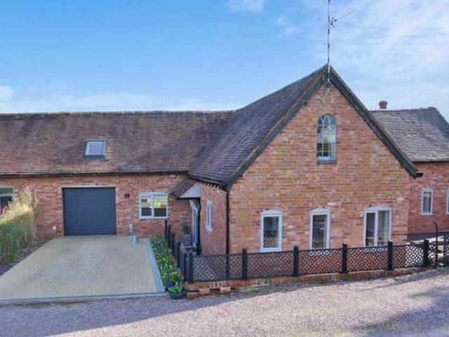 Chantry Heath Lane, Stoneleigh, 5 Bedroom Link