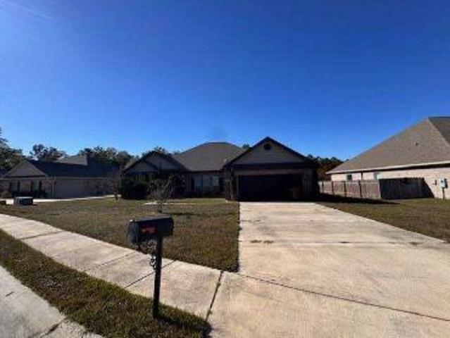 Chapelwood Dr