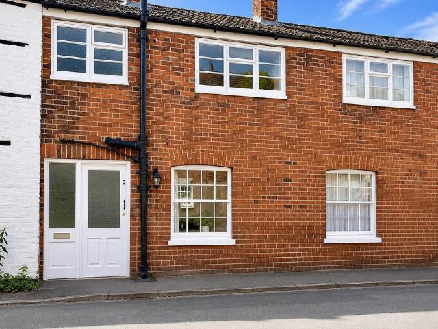 Chapel Cottages, Wickhambreaux CT3 2 bed house to rent £1,190 pcm £275 pw