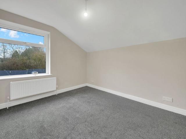 Chapel Court, Briercliffe