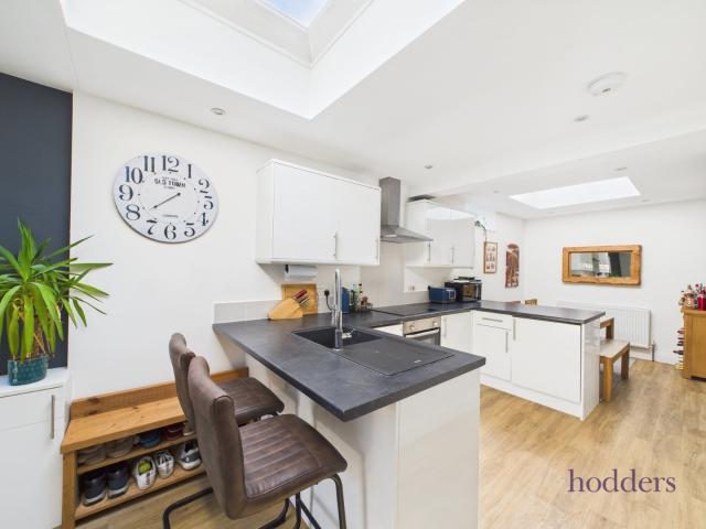 Chapel Grove, Addlestone, Surrey, KT15 1UG Hodders