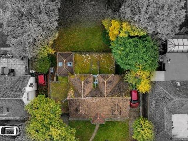 Chapel Hill, Tilehurst, 5 Bedroom Detached