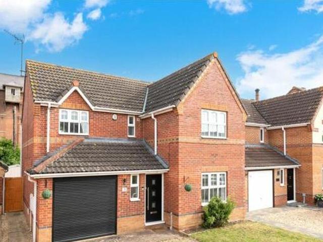Chapel Hill Court, Sleaford, 4 Bedroom Detached