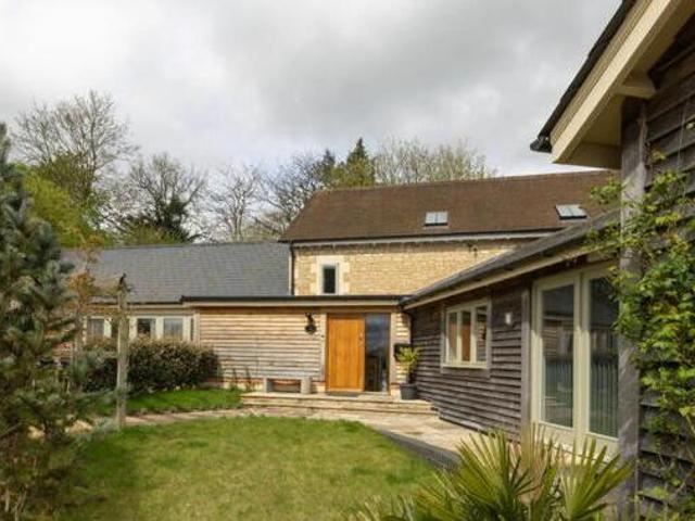 Chapel Hill, Lacock, 6 Bedroom Detached