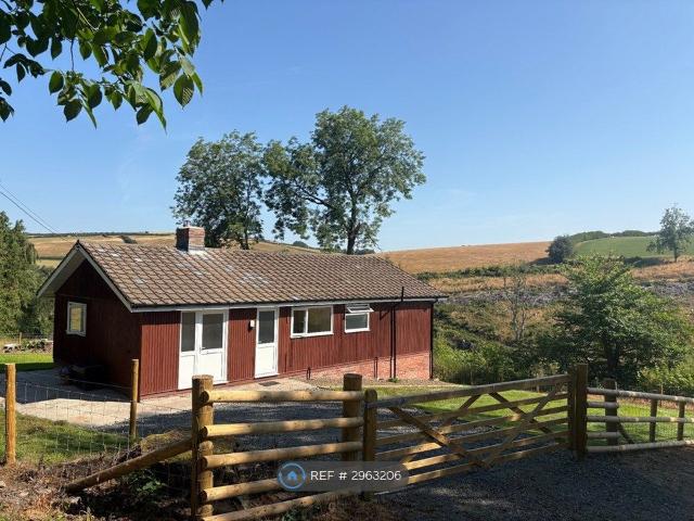 Chapel Lawn, Bucknell SY7, 3 bed bungalow to rent, £850 pcm | PrimeLocation