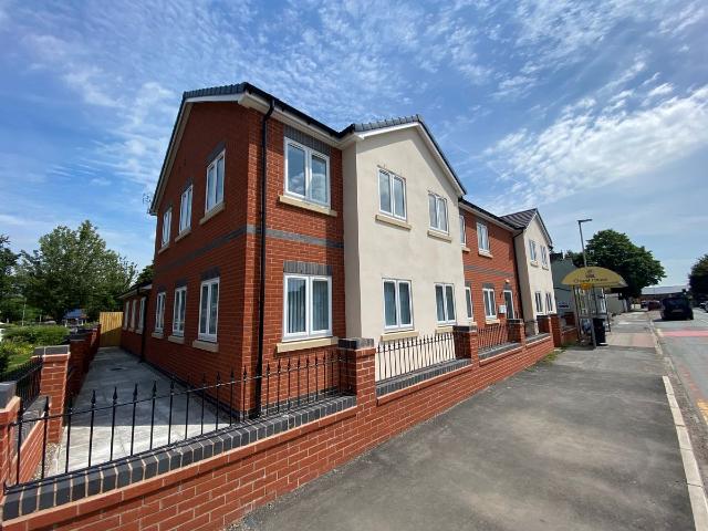 Chapel Lane, Burtonwood WA5, 2 bed flat to rent, £800 pcm | PrimeLocation