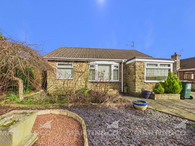 Chapel Lane, Finningley, Doncaster, South Yorkshire DN9, 3 bed detached bungalow to rent, £1,100 pcm | PrimeLocation
