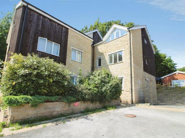 Chapel Lane, Kippax, Leeds LS25, 2 bed flat to rent, £775 pcm | PrimeLocation