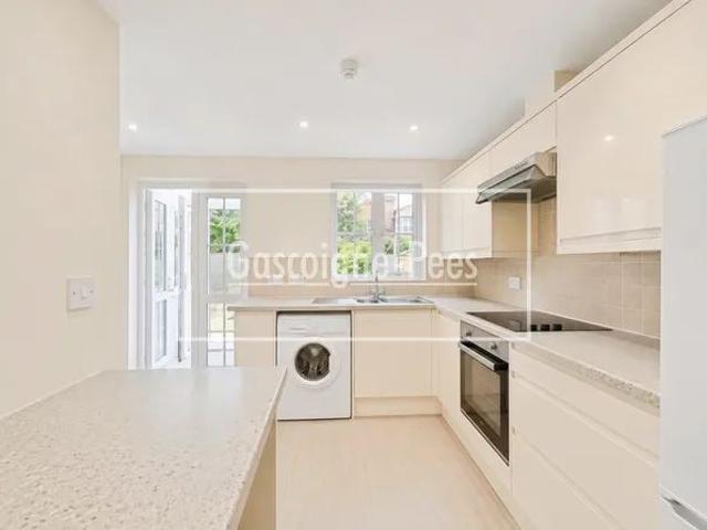 Chapel Lane,, Milford, Godalming, Su.