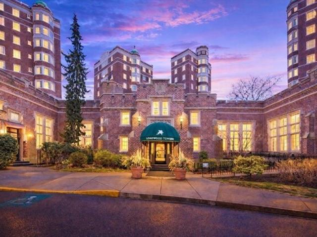 Chapel St Apt B, Brookline, Condo For Sale