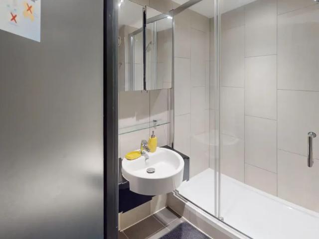 Chapel St, Luton LU1, Studio to rent, £850 pcm | PrimeLocation