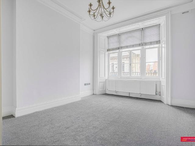 Chapel Street, Marylebone, London, NW1