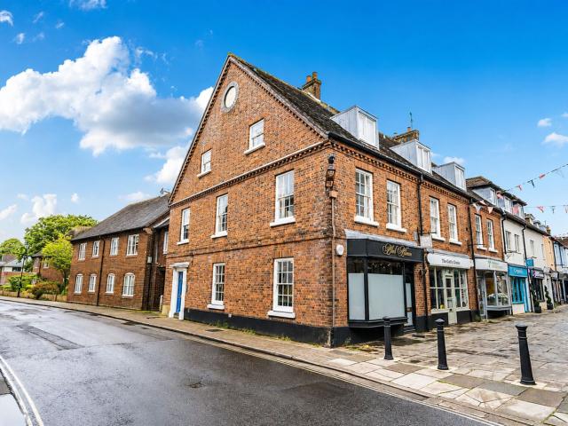 Chapel Street, Chichester, PO19