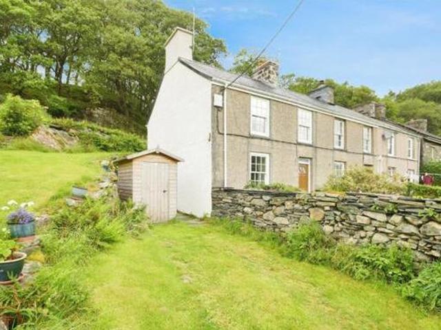 Chapel Street, Croesor, 3 Bedroom End