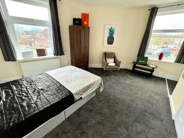Chapel Street, Halton, Leeds, LS15