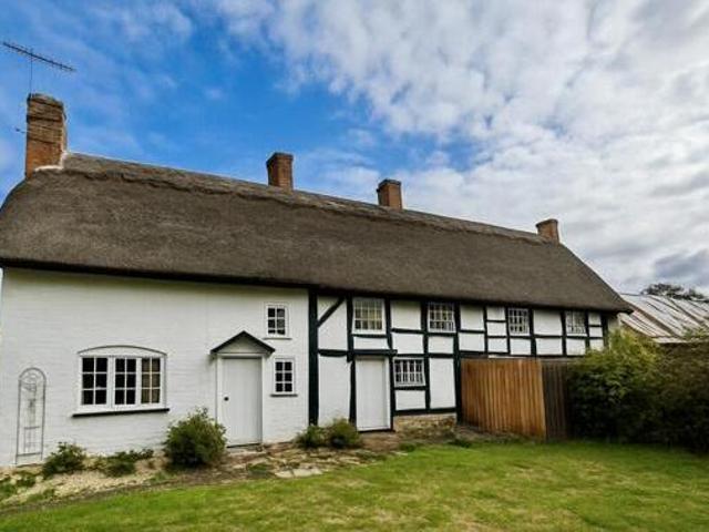 Chapel Street, Welford On Avon, 3 Bedroom Cottage