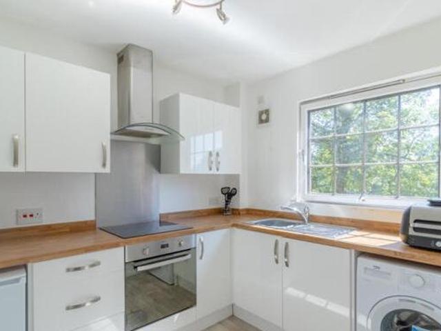 Chapel Place, Montrose, 2 Bedroom Apartment