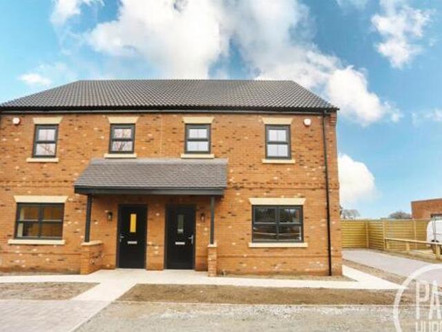 Chapel Road, Mutford, 3 Bedroom Semi detached