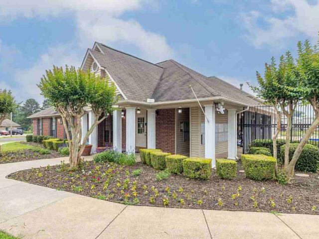 Chapel Ridge of Texarkana 2 Bedroom Apartment for Rent at 4717 County Ave, Texarkana, AR 71854