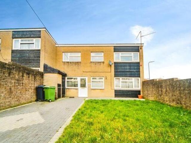 Chapel Wood, Llanedeyrn, 3 Bedroom End