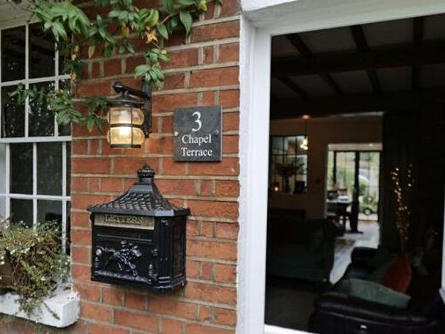 Chapel Terrace, Binfield, 1 Bedroom Terraced