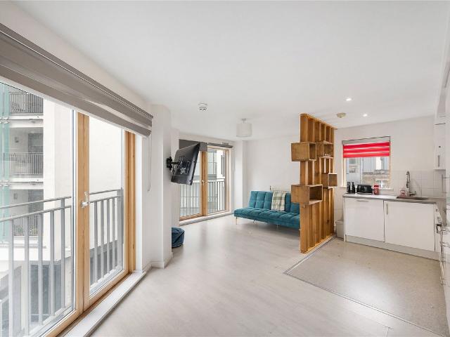 Chapel Yard, London SW18, 1 bed flat to rent, £9,533 pcm | PrimeLocation