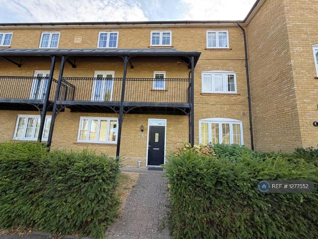 Chapelfield Way, Maidstone, ME16 4 bed terraced house to rent £2,100 pcm £485 pw