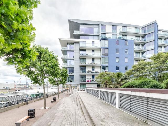 Chapelier House, Eastfields Avenue SW18, 3 bed flat to rent, £3,900 pcm | PrimeLocation