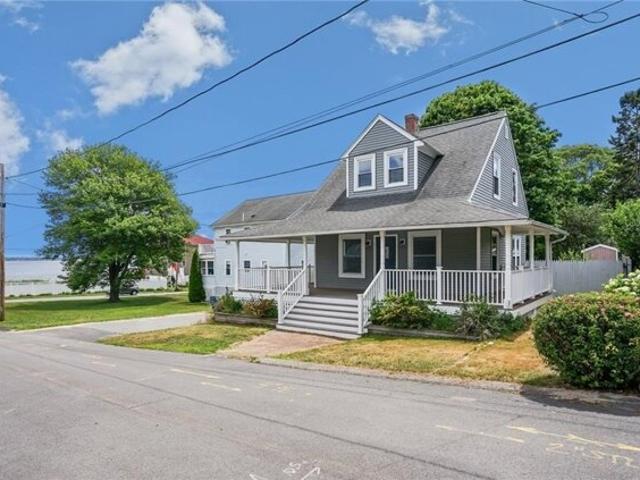 Chapin Ave, Warwick, Home For Sale