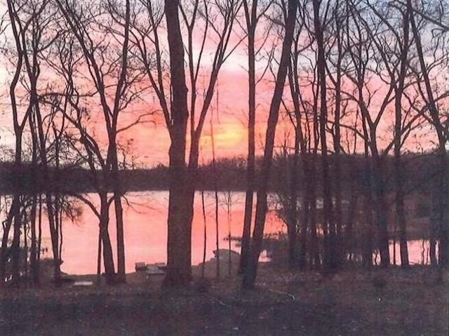 Chapin Lake Trl, Marshall, Home For Sale
