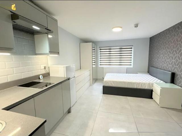 Chaplin Road, Wembley HA0, Studio to rent, £1,600 pcm | PrimeLocation