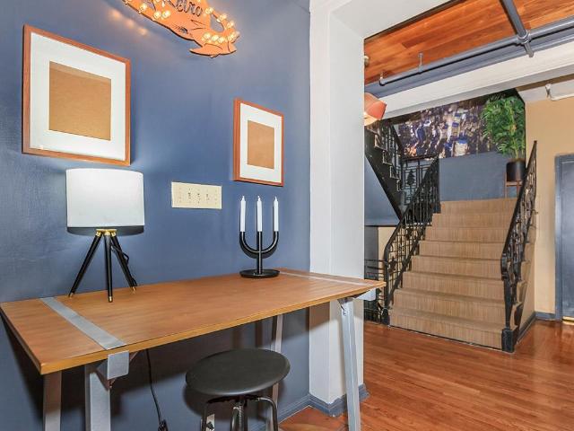 Chapman Apartments Studio Apartment for Rent at 435 South Alexandria Avenue, Los Angeles, CA 90020 Wilshire Center Koreatown