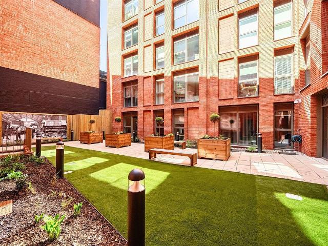 Chapmans Yard, Upper Gough Street, Birmingham B1, 1 bed flat to rent, £1,000 pcm | PrimeLocation