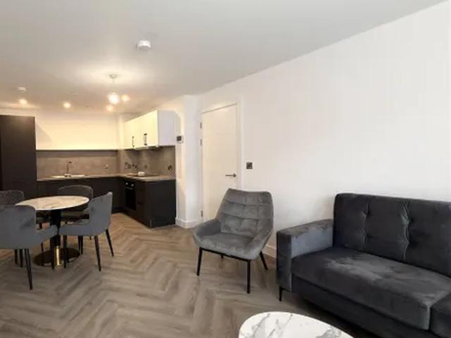 Chapmans Passage, Park Central, B1 1QU, United Kingdom | 2 bed duplex for rent #166488455 | Rentberry
