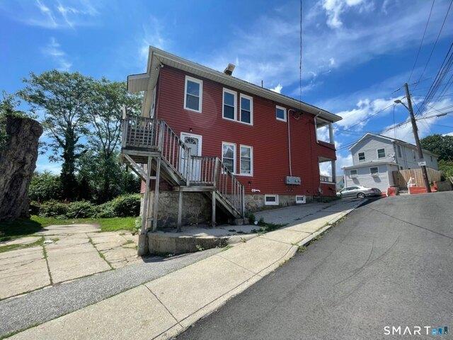 Chappell St, New London, Home For Sale