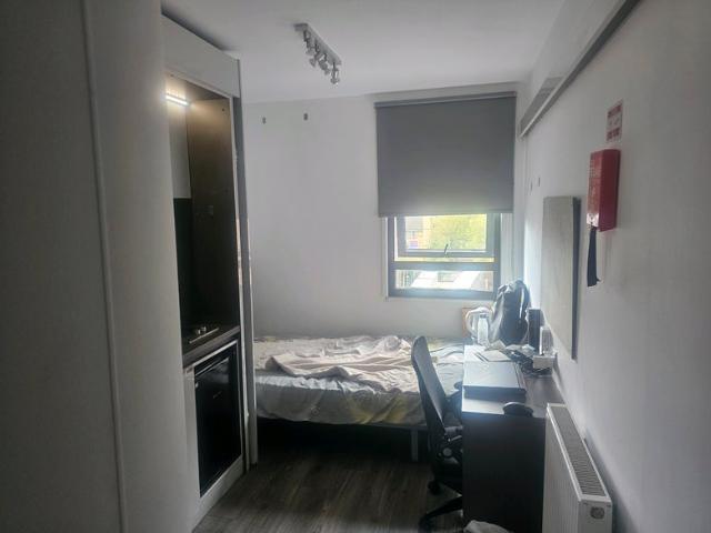 Chapter Highbury Bronze Studio £230pw Bills Inclu