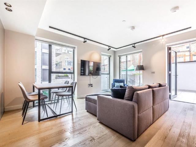 Chapter House, London WC2B 1 bed flat to rent £3,900 pcm £900 pw