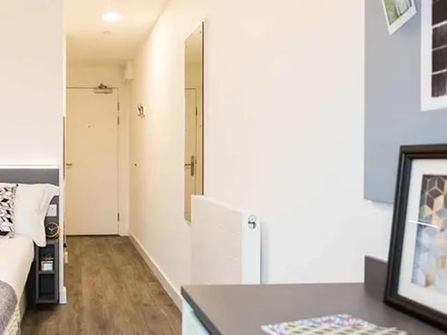 Chapter White City, 10 Westway, London, W12 0QH, United Kingdom | 1 bed apartment for rent #166099304 | Rentberry