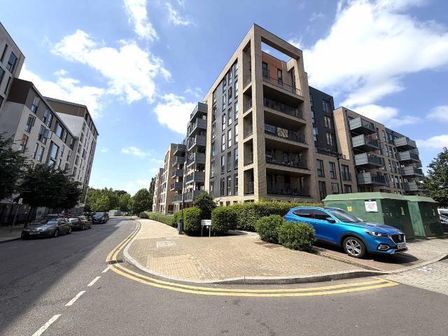 Charcot Road, Colindale NW9, 1 bed flat to rent, £1,647 pcm | PrimeLocation