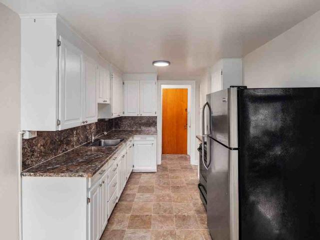 Charbern Apartments, where timeless architecture meets comfortable city living. 1 Bedroom Apartment for Rent at 1705 Belmont Ave, Seattle, WA 98122 Broadway
