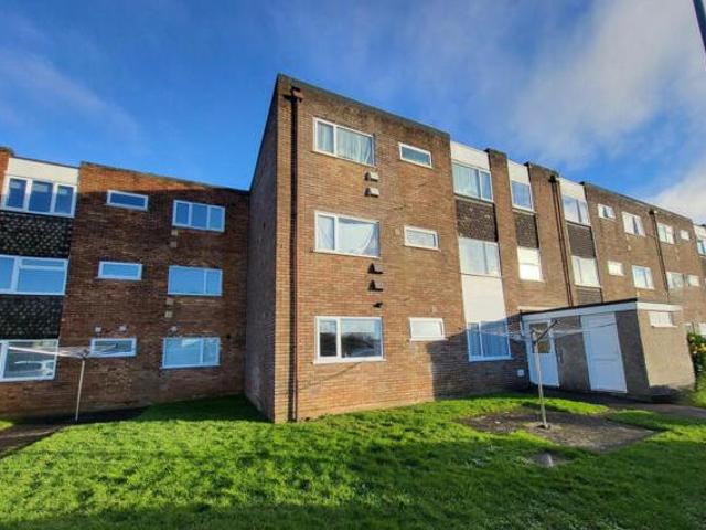 Chargrove, Yate, 2 Bedroom Flat