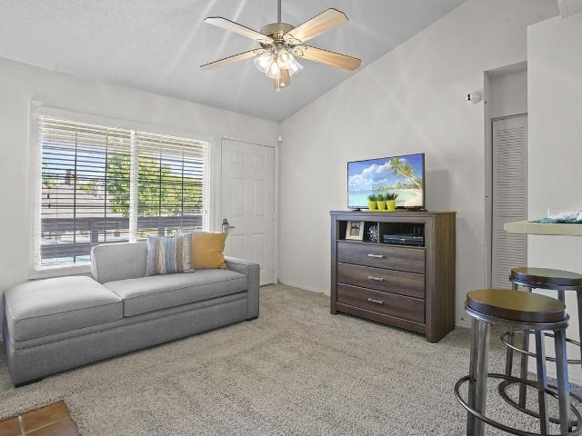 Chardonnay 1 Bedroom Apartment for Rent at 7209 S 92nd East Ave, Tulsa, OK 74133