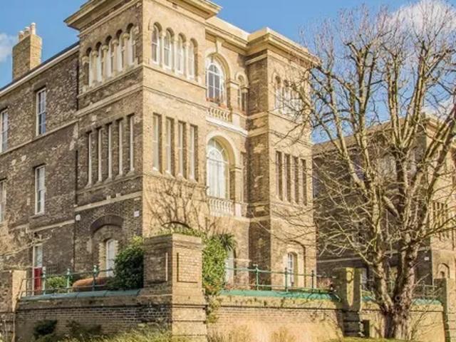 Charing Cross, London, SW1A 2DX, United Kingdom | 2 bed apartment for rent #154571852 | Rentberry