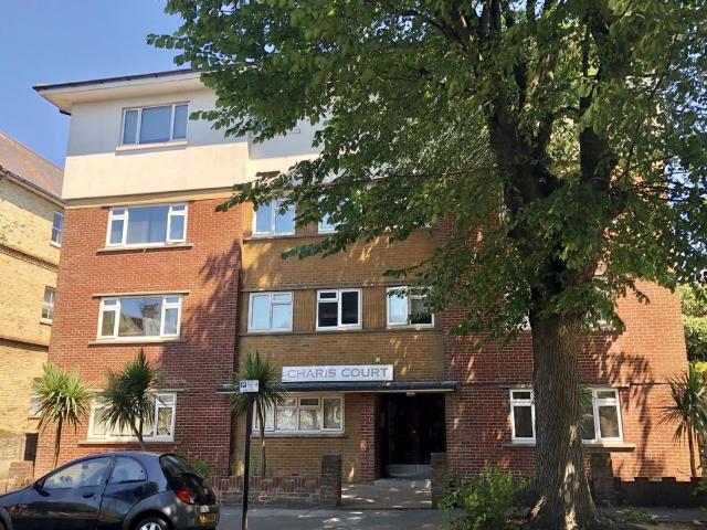 Charis Court, Eaton Road, Hove BN3, 1 bed flat to rent, £1,350 pcm | PrimeLocation