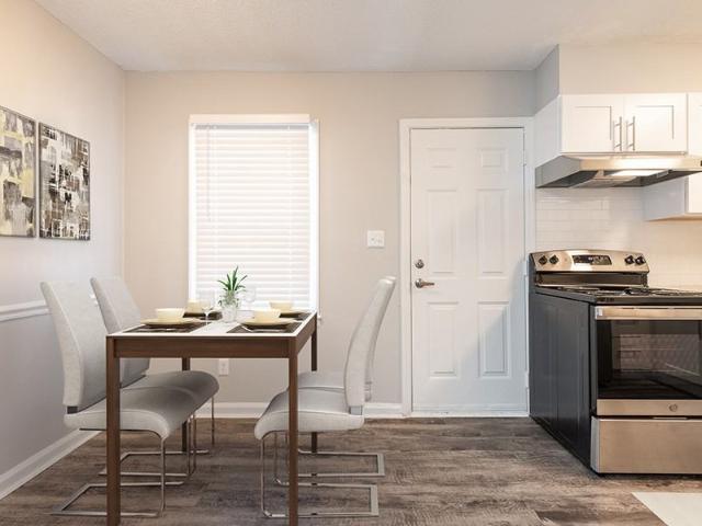 Charlotte 360 Apartments and Townhomes 2 Bedroom Apartment for Rent at 2930 Tacoma Street, Charlotte, NC 28208 Toddville Road