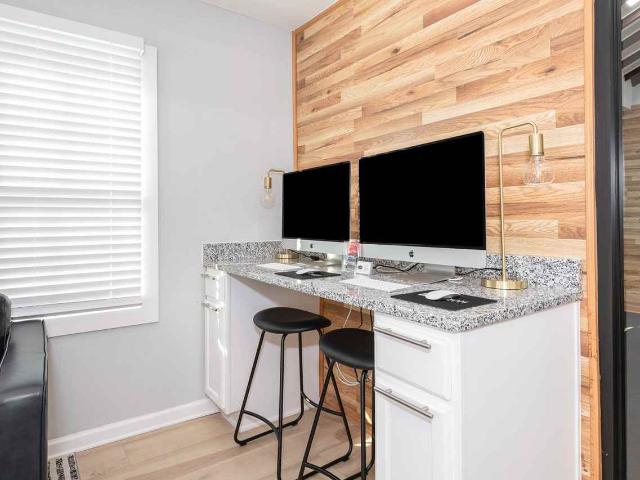 Charlotte 360 Apartments and Townhomes 3 Bedroom Apartment for Rent at 2930 Tacoma Street, Charlotte, NC 28208 Toddville Road