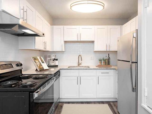 Charlotte 360 Apartments and Townhomes 3 Bedroom Apartment for Rent at 2930 Tacoma Street, Charlotte, NC 28208 Toddville Road
