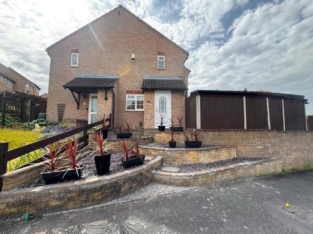Charlotte Close, Chatham ME5, Property to rent, £1,200 pcm | PrimeLocation
